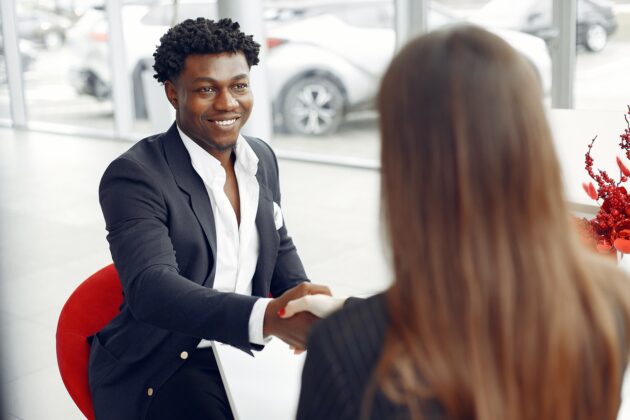 6 Tips To Find A Reliable Car Dealership : Motorcycling 2024