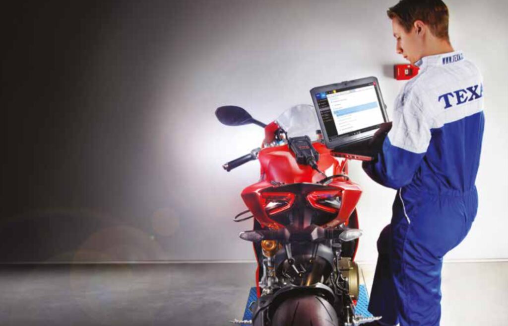 Ensuring Synchronized Motorcycle Movement Using Actuators - 2024 Guide ...